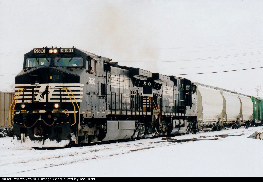 NS 9690 East